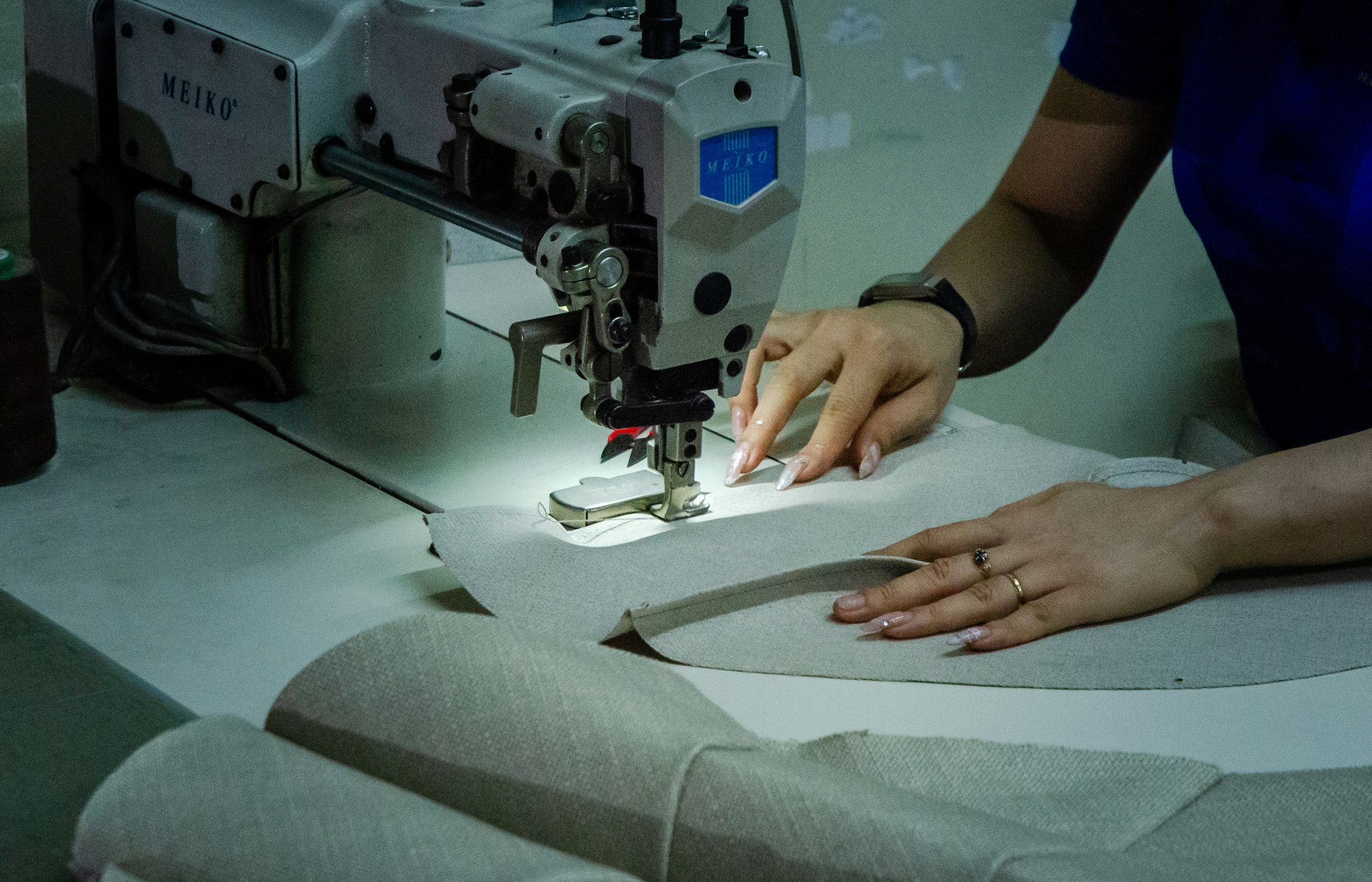 Шитьё своими руками: платья, костюмы