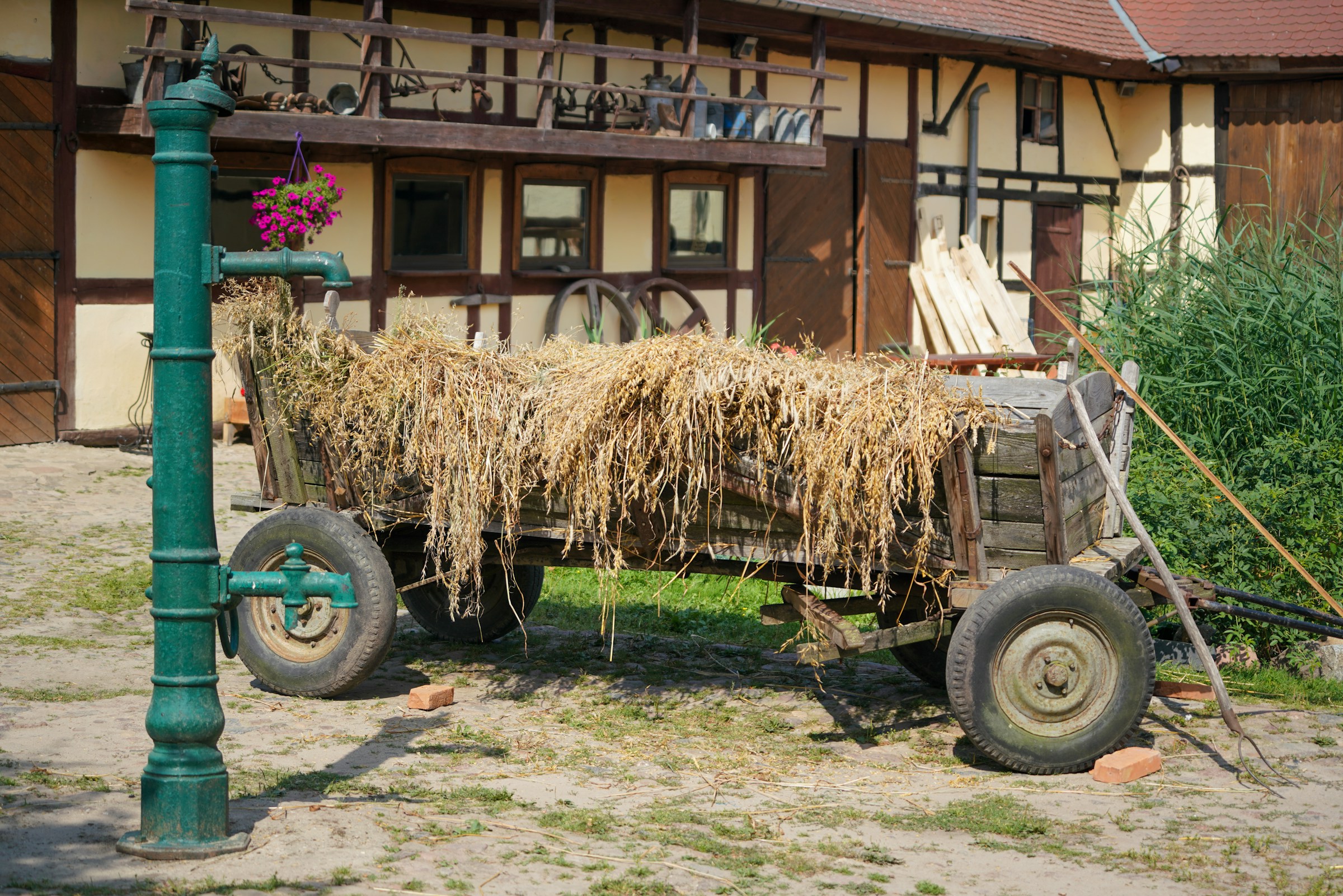 Установка водопровода и канализации своими руками