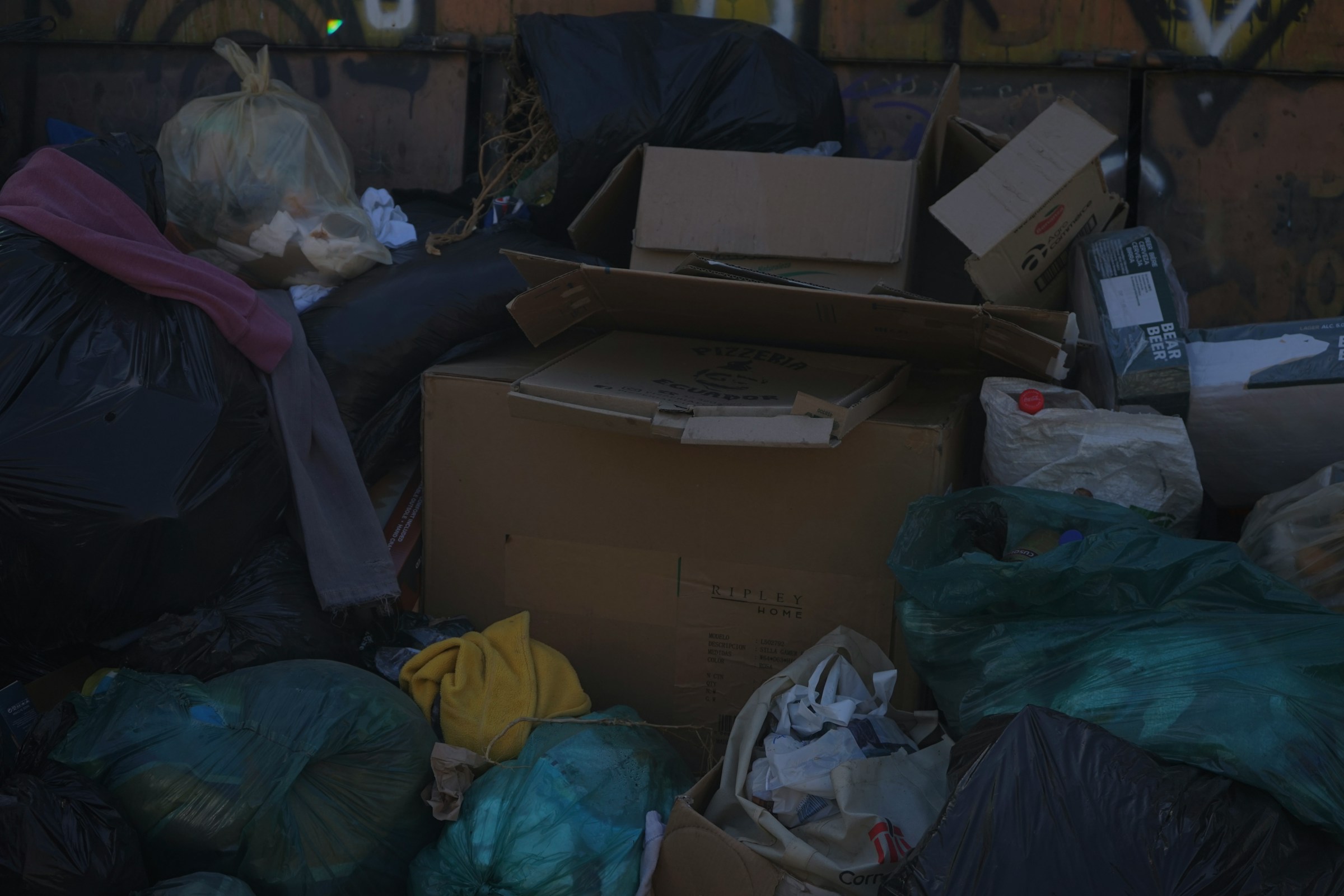 Распаковка бумажных сюрпризов