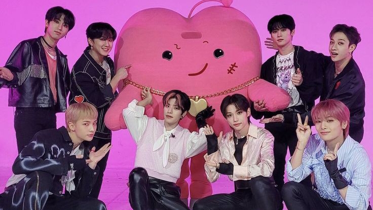 Stray Kids