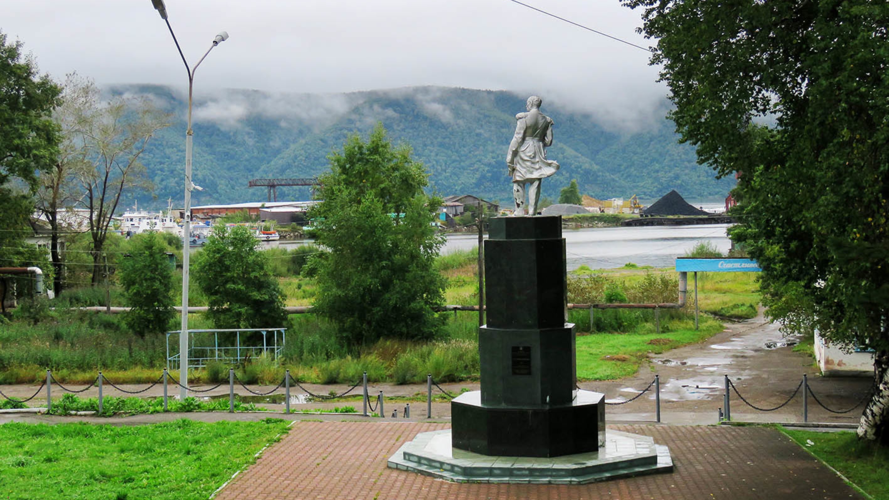 ВЕЧЕРНИЙ НИКОЛАЕВСК-НА-АМУРЕ