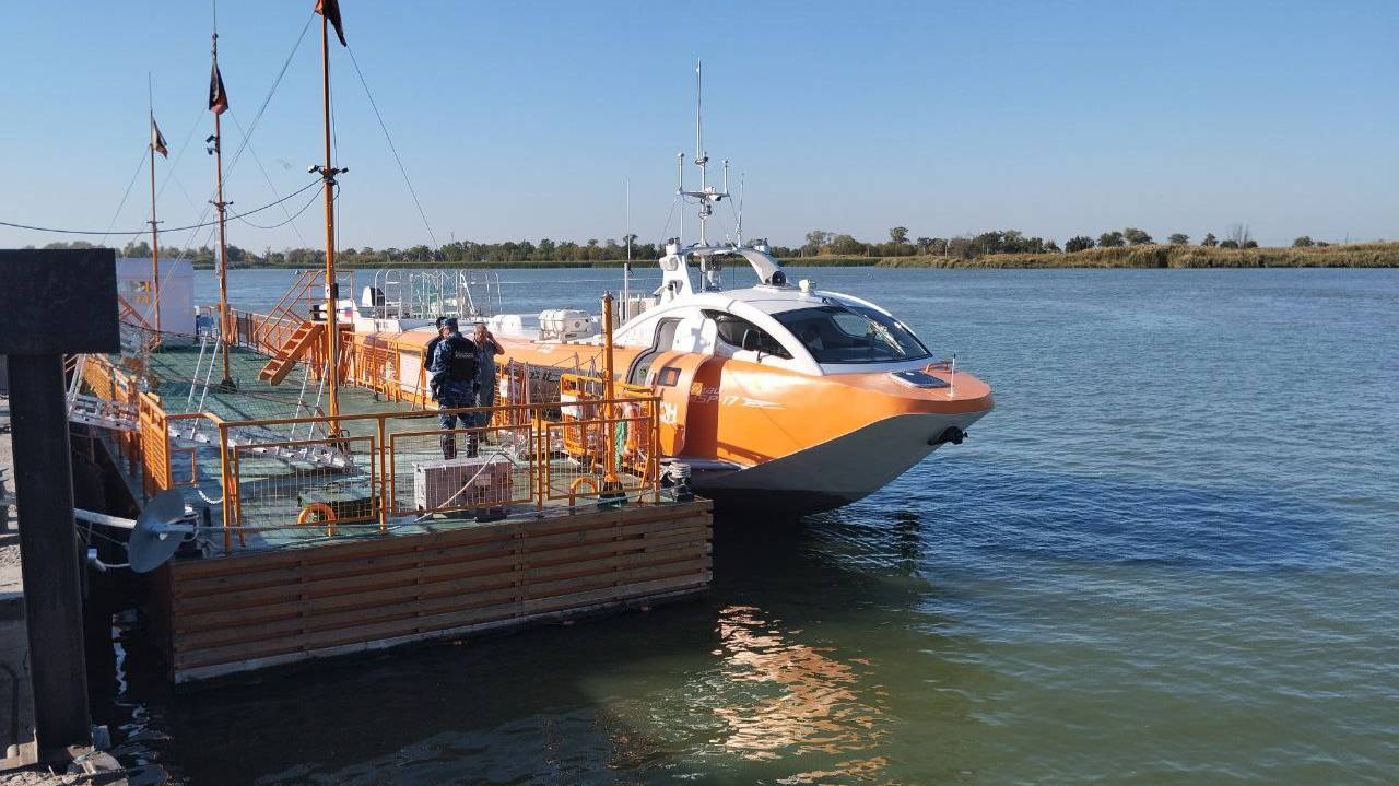 Прогулки по рекам и морям России