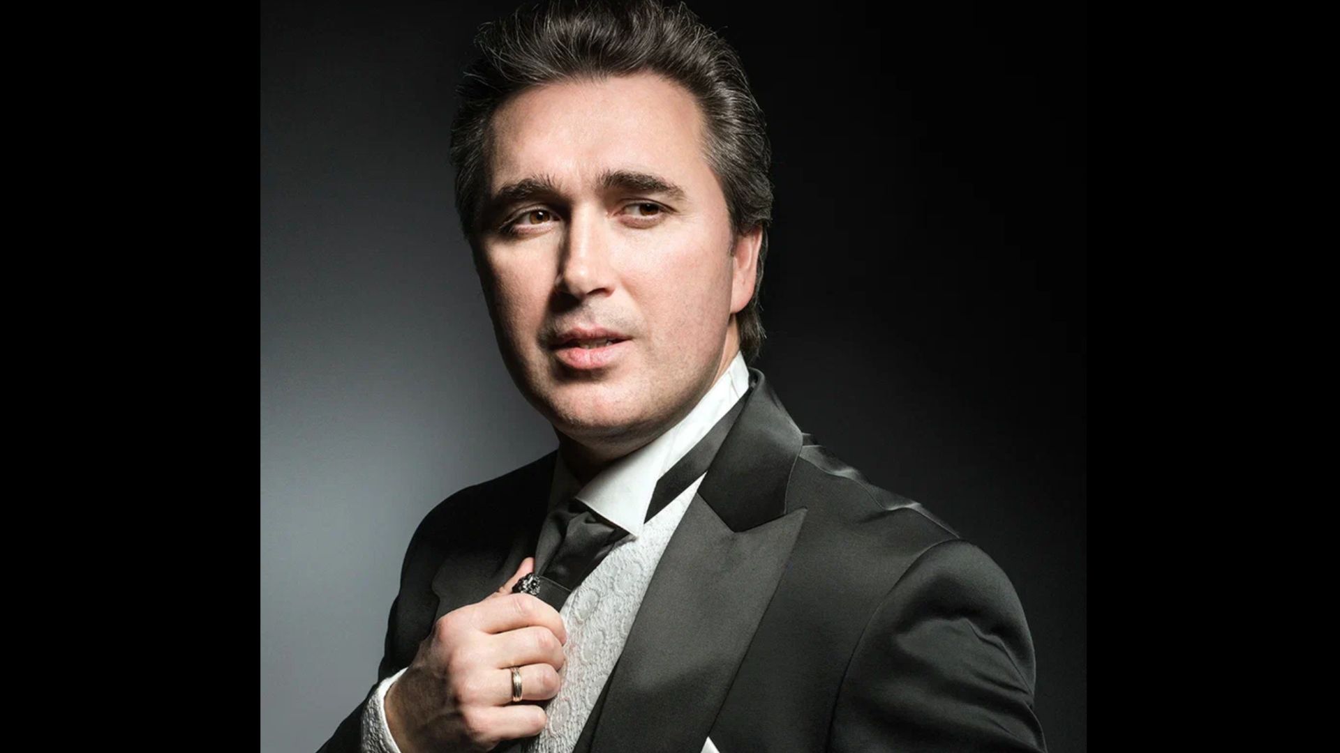 Алексей Татаринцев