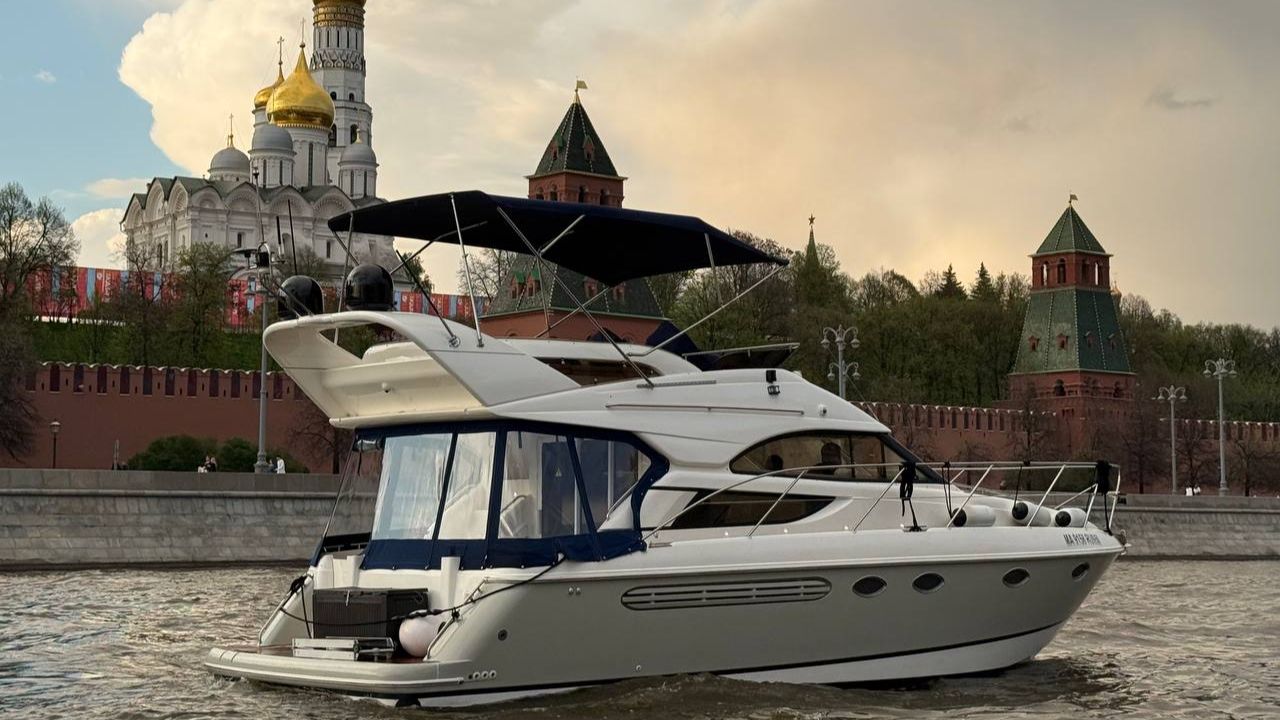 Аренда яхты в центре Москвы