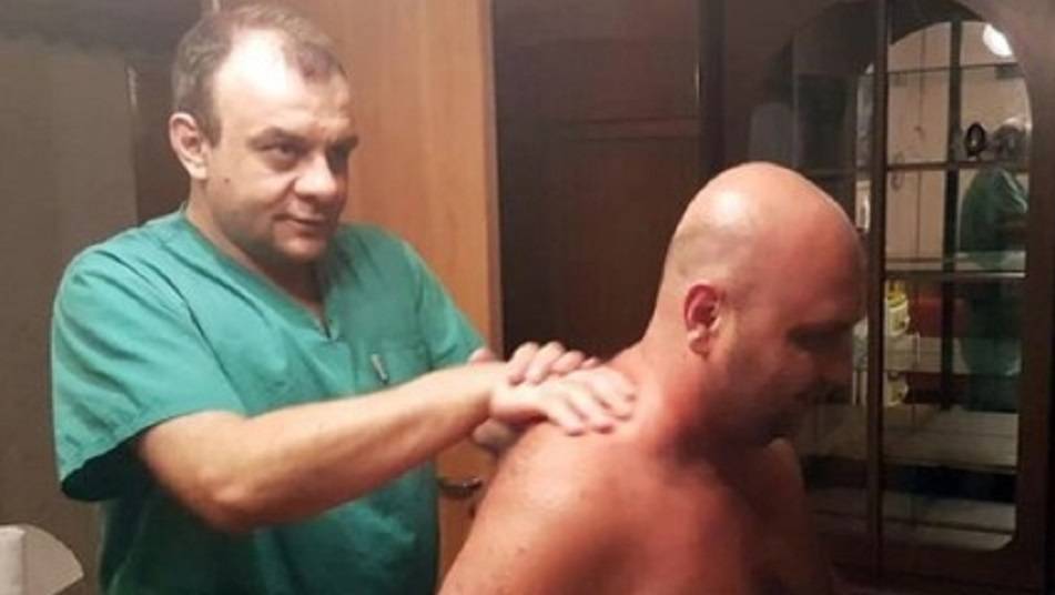 Симонов Андрей Маркович Москва ЗАО Фили Давыдково Тренер массажист Один голос равен 100 рублям