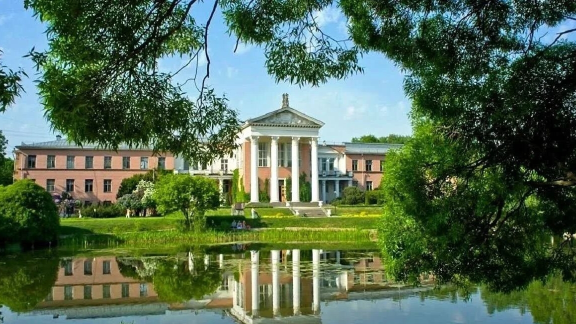 Gardens and parks of Moscow