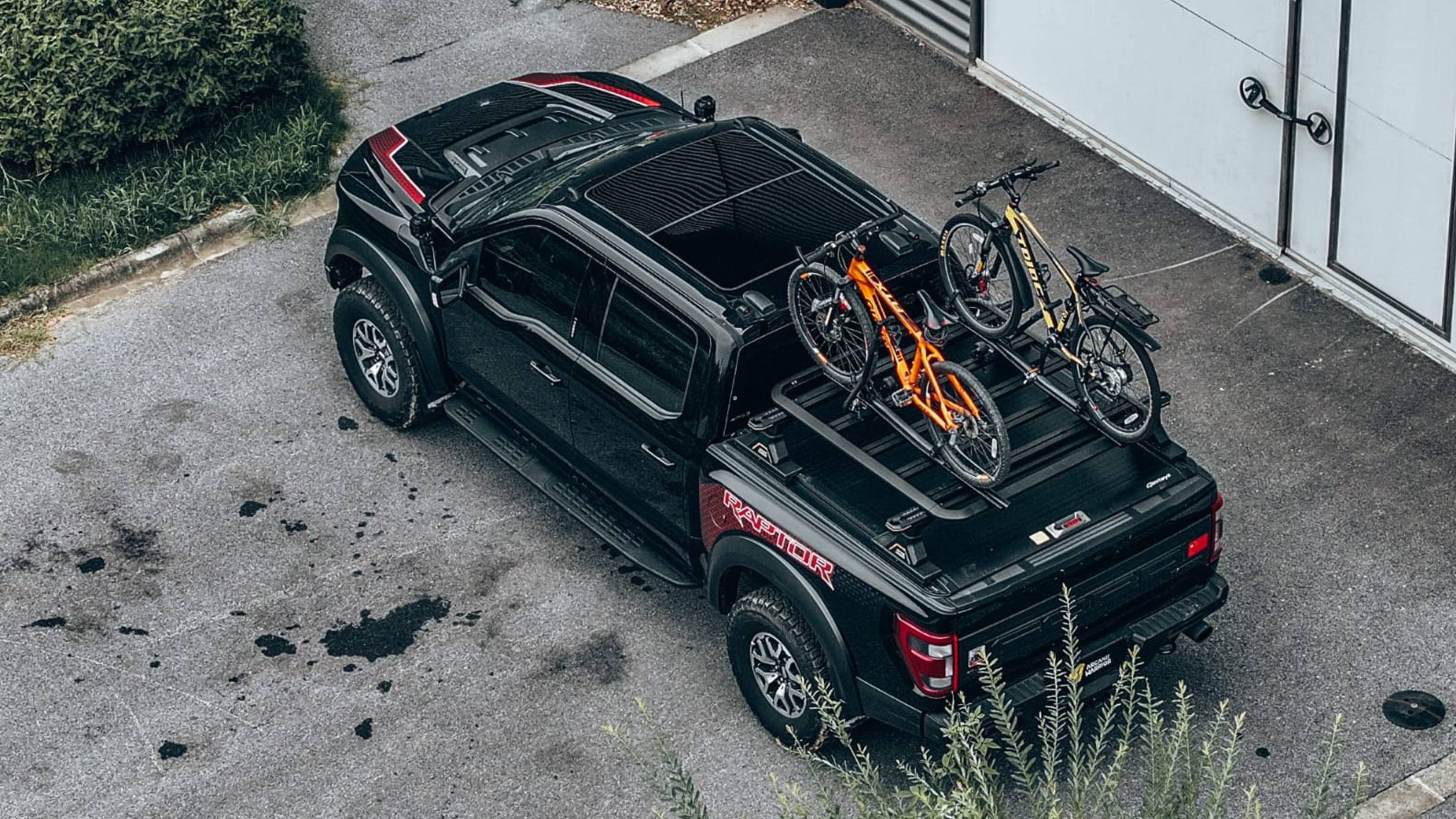 Багажные системы ULTRA RIDGE и роллетные крышки ROLL-UP COVER  для пикапов