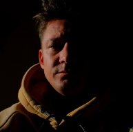 Иконка канала Through the lens