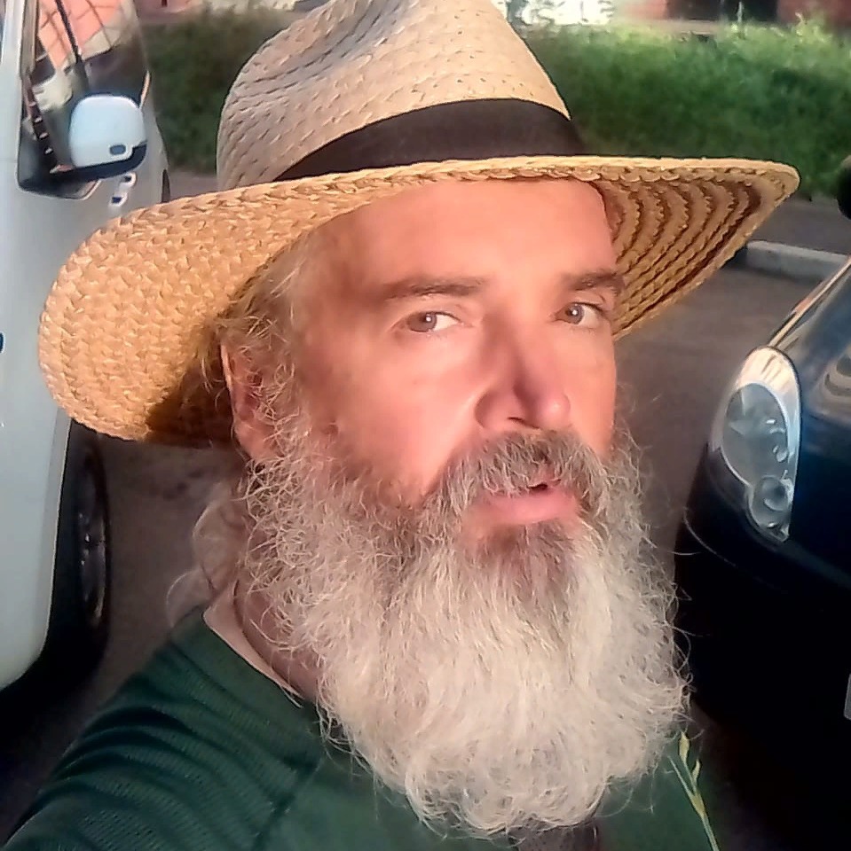 Иконка канала Адриан Андрейченко