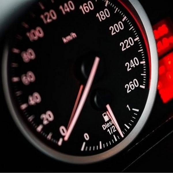 Иконка канала Автобренды и факты