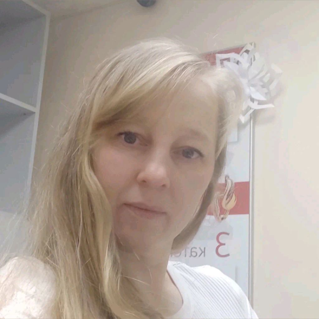 Иконка канала СижуВяжу