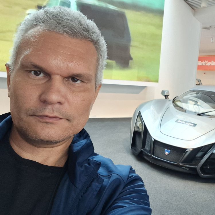 Иконка канала chigeek75