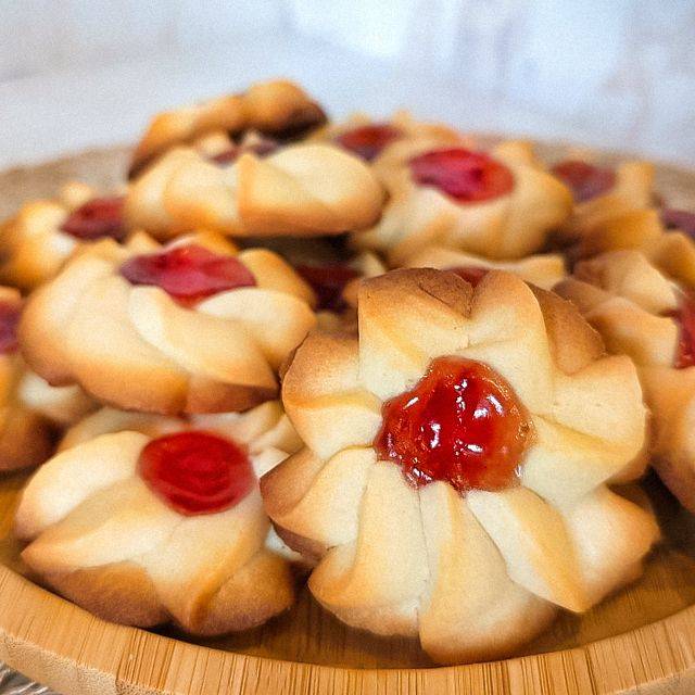 Иконка канала Печём с Юлией