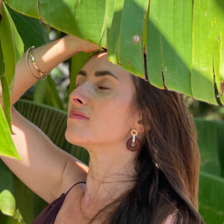 Иконка канала Надежда Юхно - Зелёная Мать Ваша