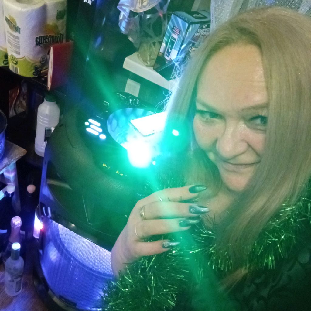 Иконка канала ЛеоНика