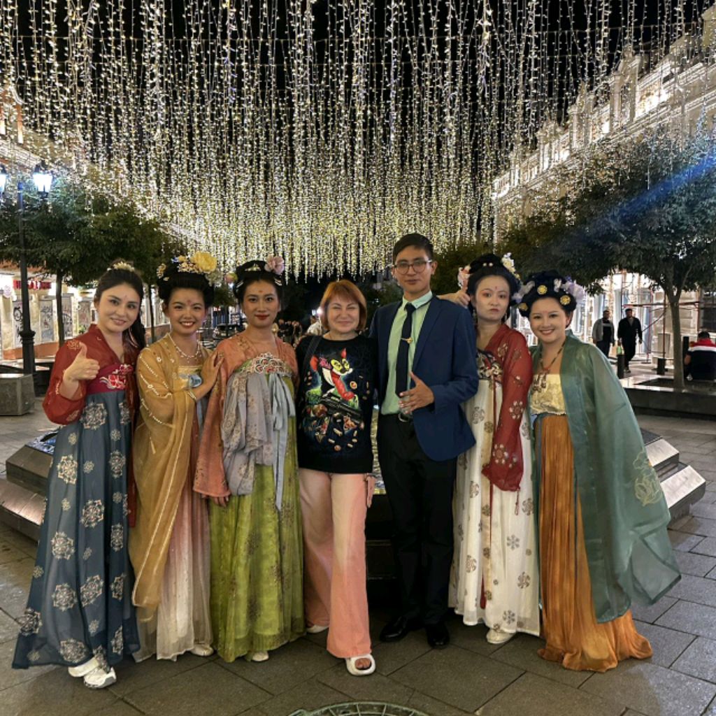 Иконка канала Путешествия по Китаю с Оксаной Ивлевой