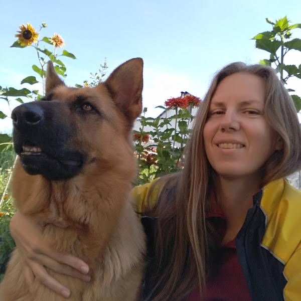 Иконка канала За городом дом