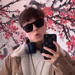 Иконка канала Макс Васильян - mxvsln