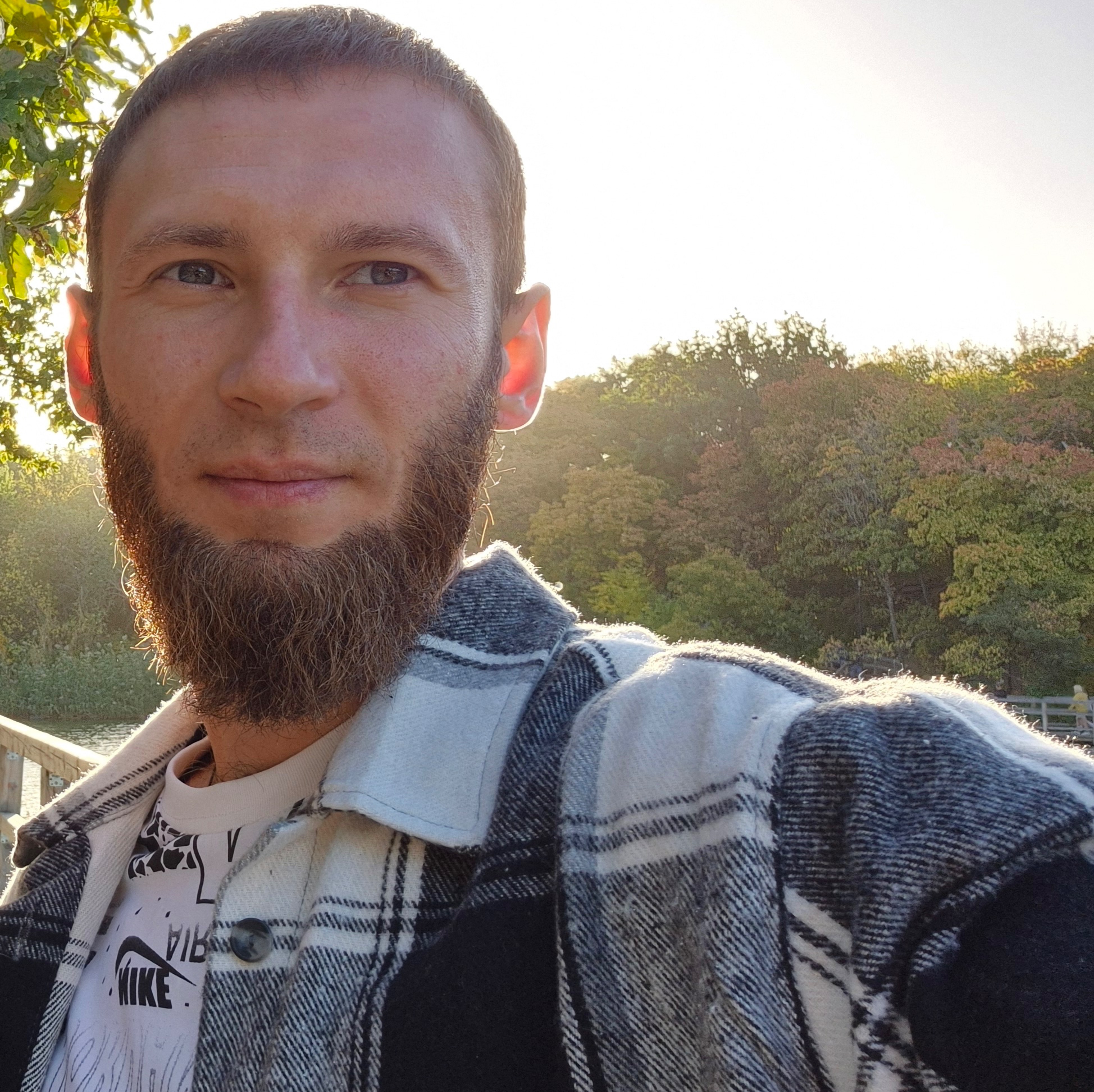 Иконка канала Владимир Ермолаев