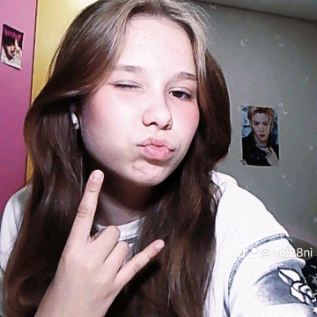 Иконка канала Века!! 🧸🎀