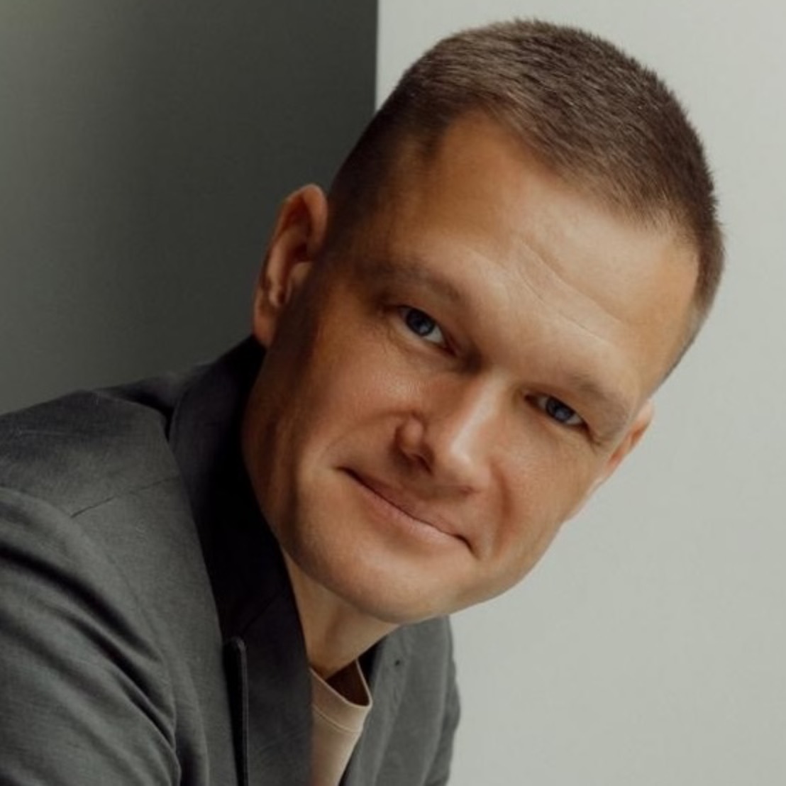 Иконка канала yurist.namillion