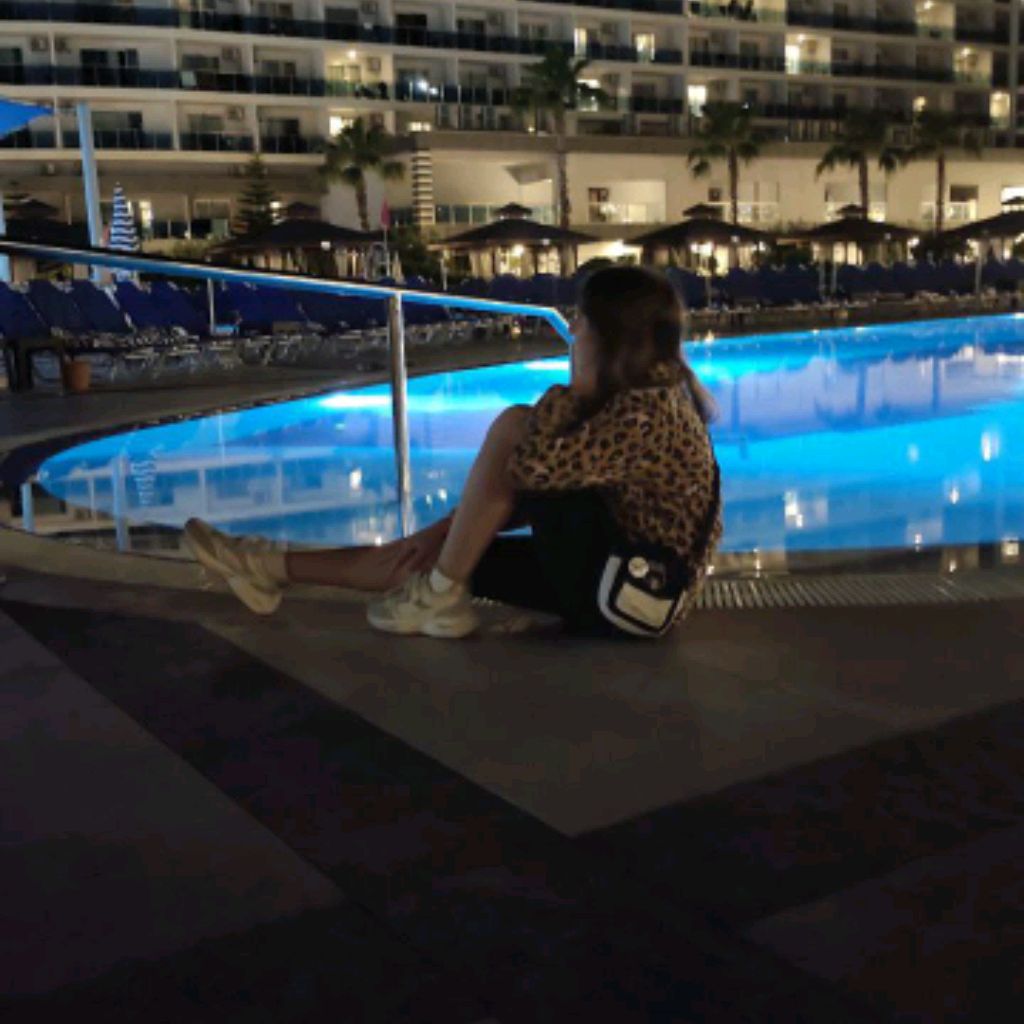 Иконка канала Кори)