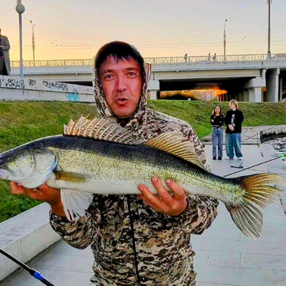 Иконка канала Рыбачу на всё.