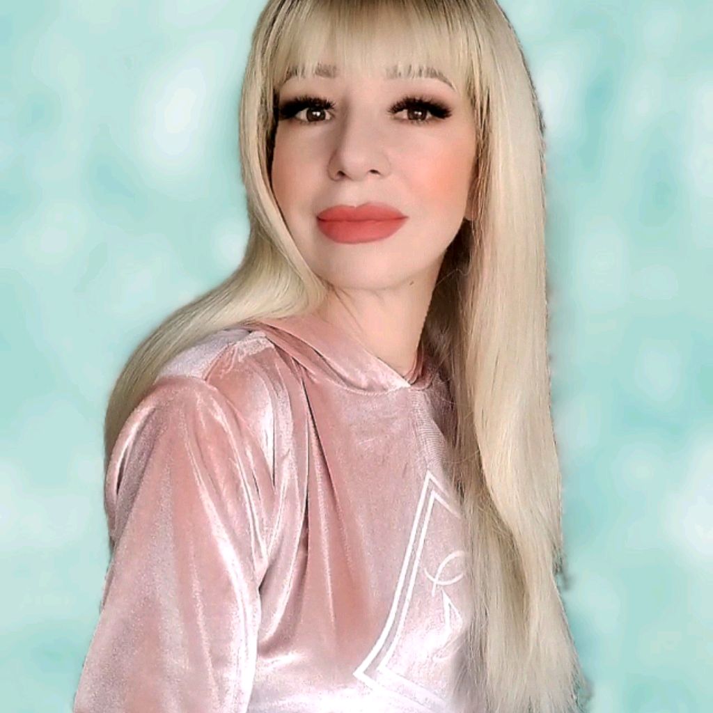 Иконка канала Юлия Минаева