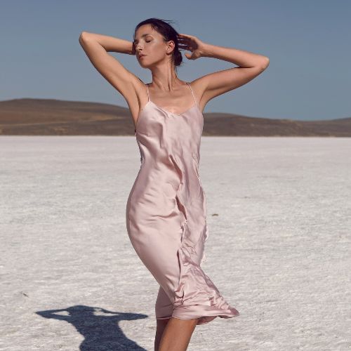 Иконка канала Позирование от Елены Саулич. Идеи для фото.