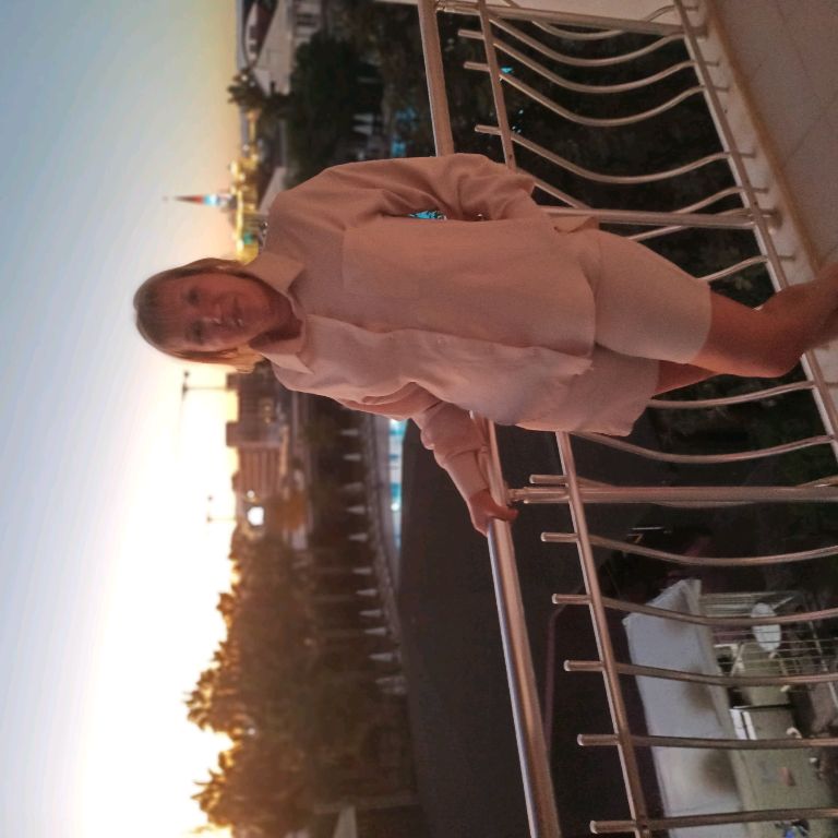 Иконка канала Юлия