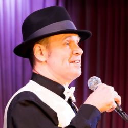 Иконка канала Демонстрационный сайт певца и шоумена