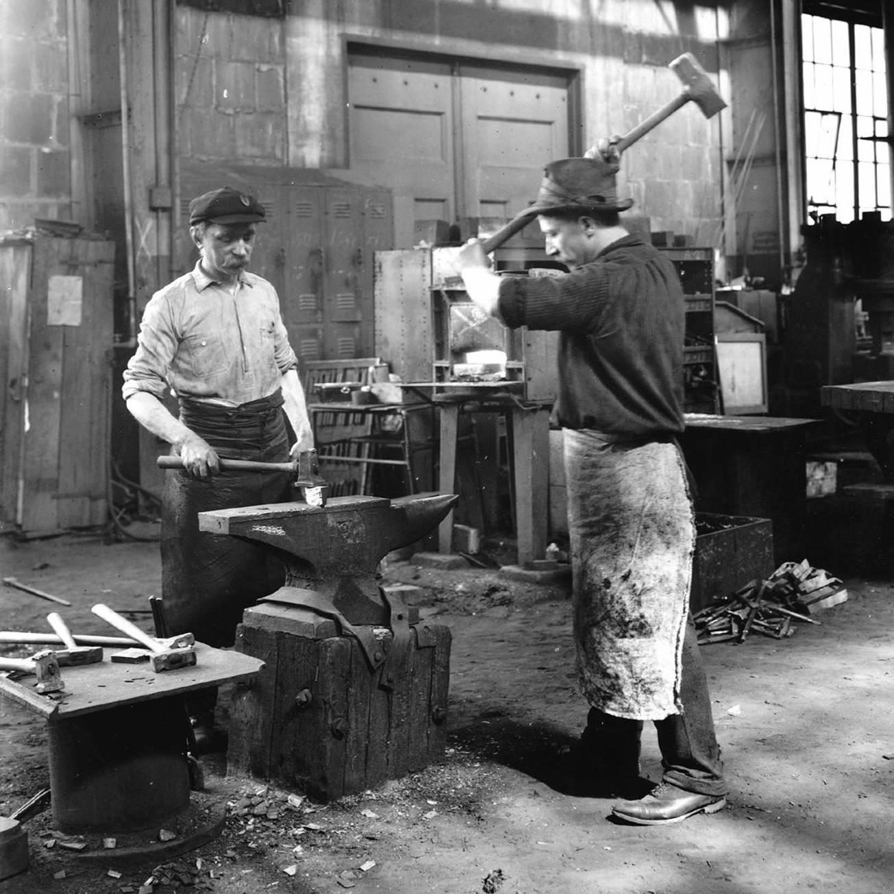 Иконка канала Кованые ножи ручной работы .