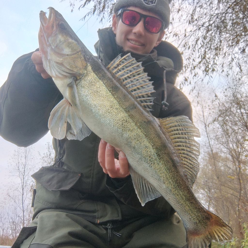 Иконка канала Артём Безруков Fishing