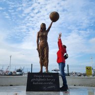 Иконка канала О хорошем и простом.