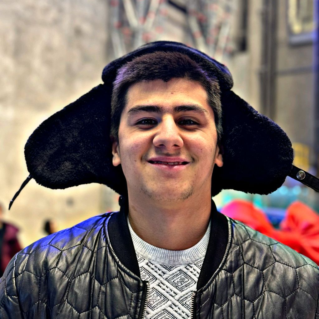 Иконка канала Yunusov.Vlog