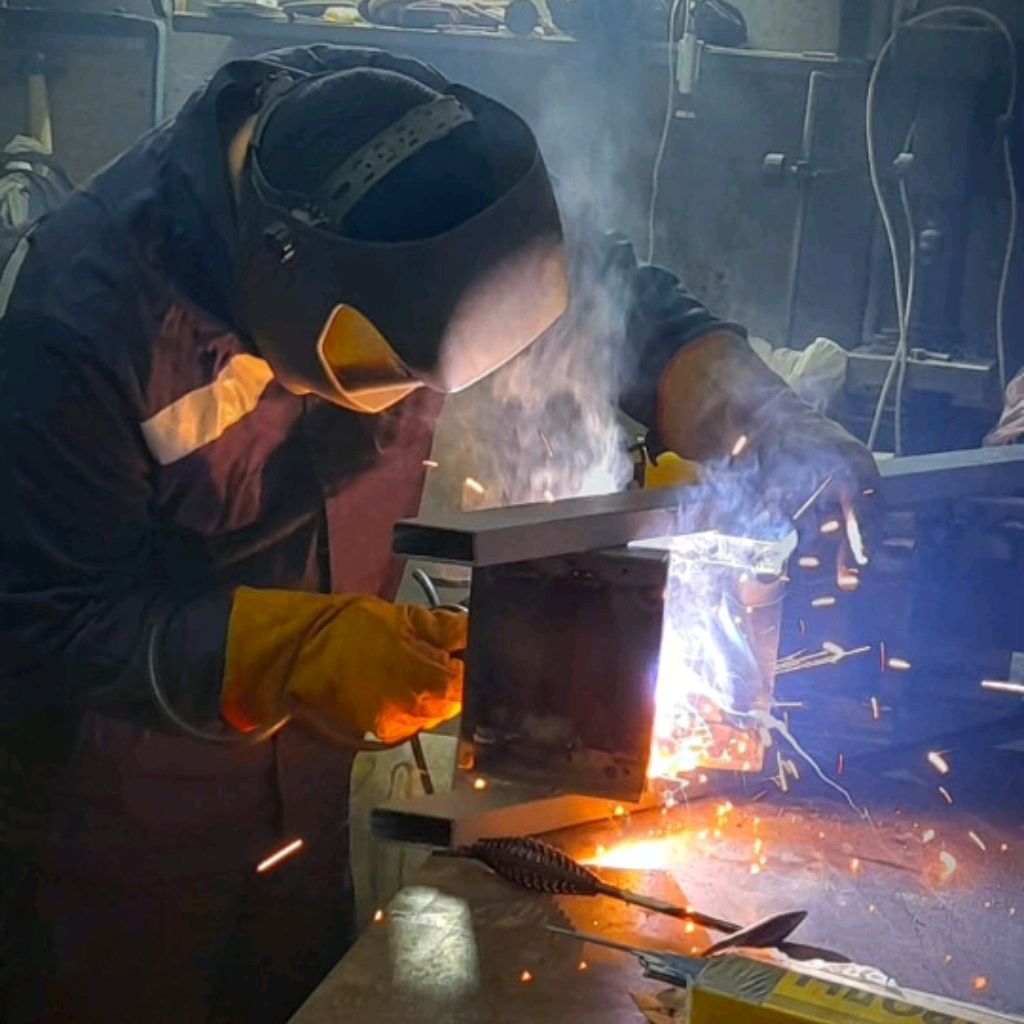 Иконка канала Сварщик Жека