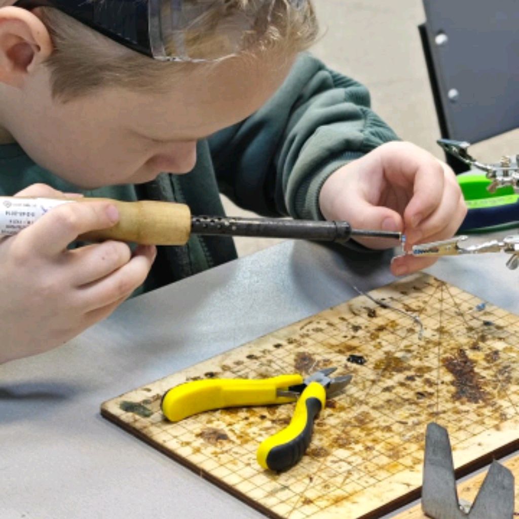 Иконка канала Life with Max