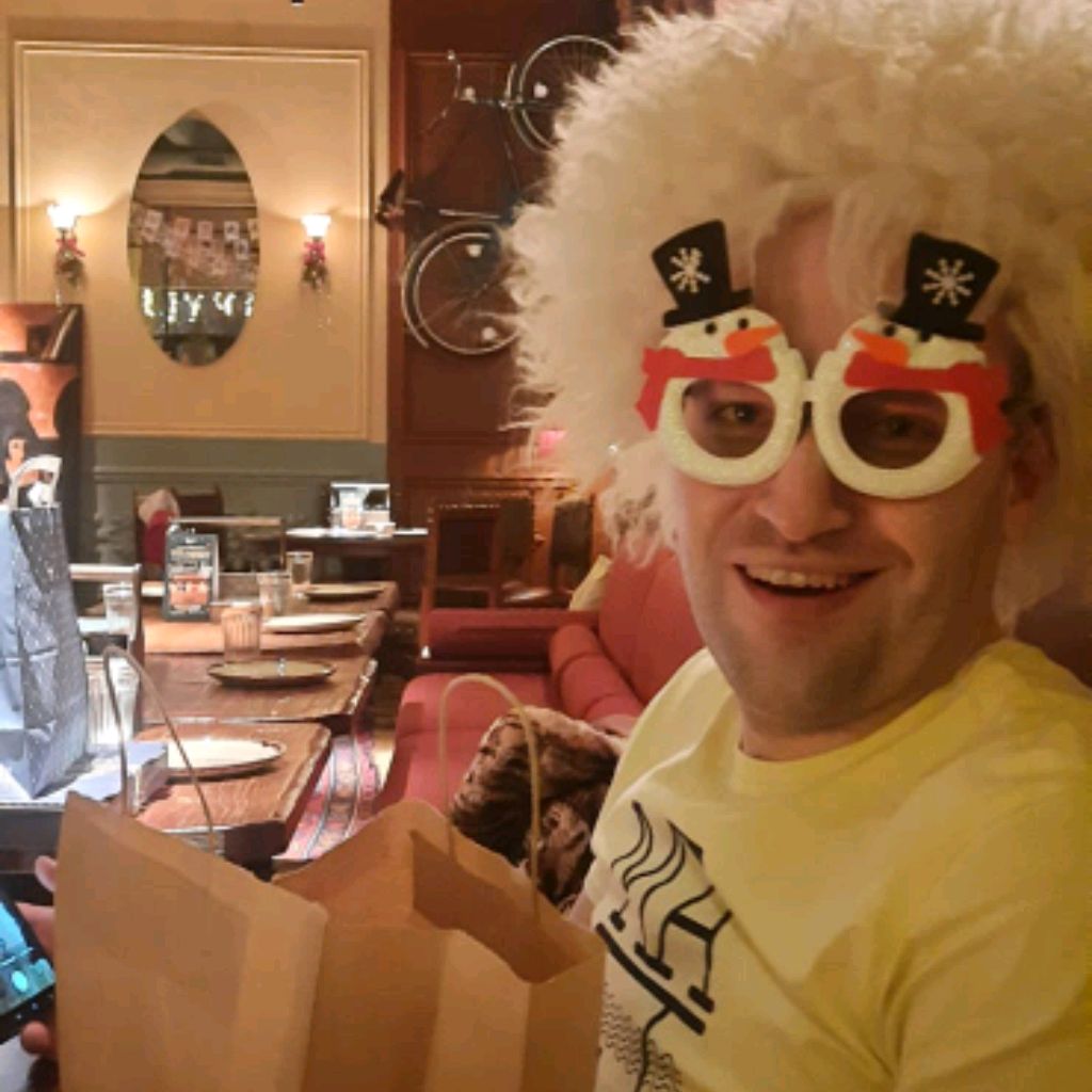 Иконка канала Lev Live