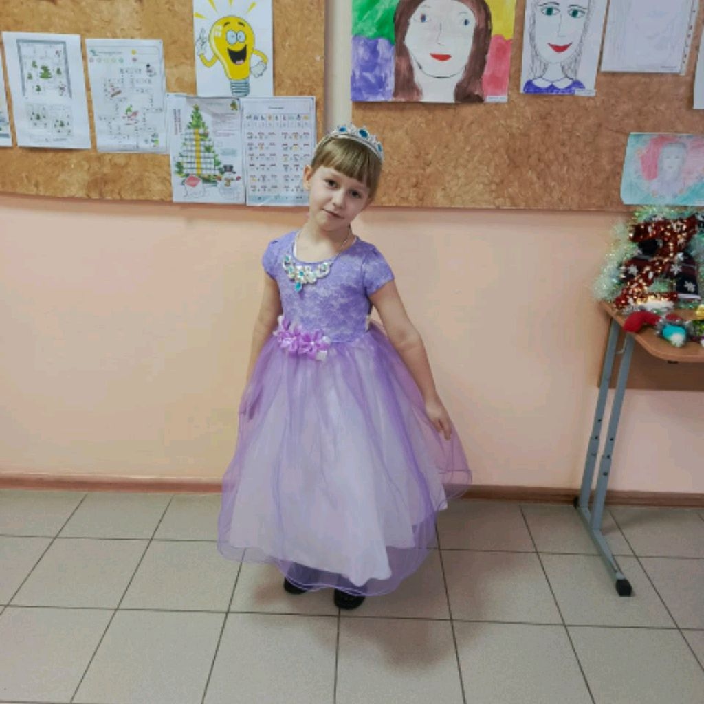 Иконка канала Алиса play