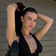 Иконка канала Elizaveta Brain