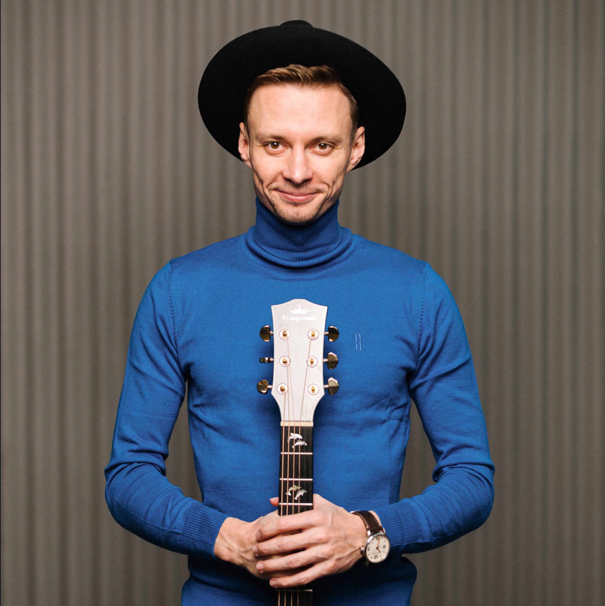 Иконка канала Ваня, научи!