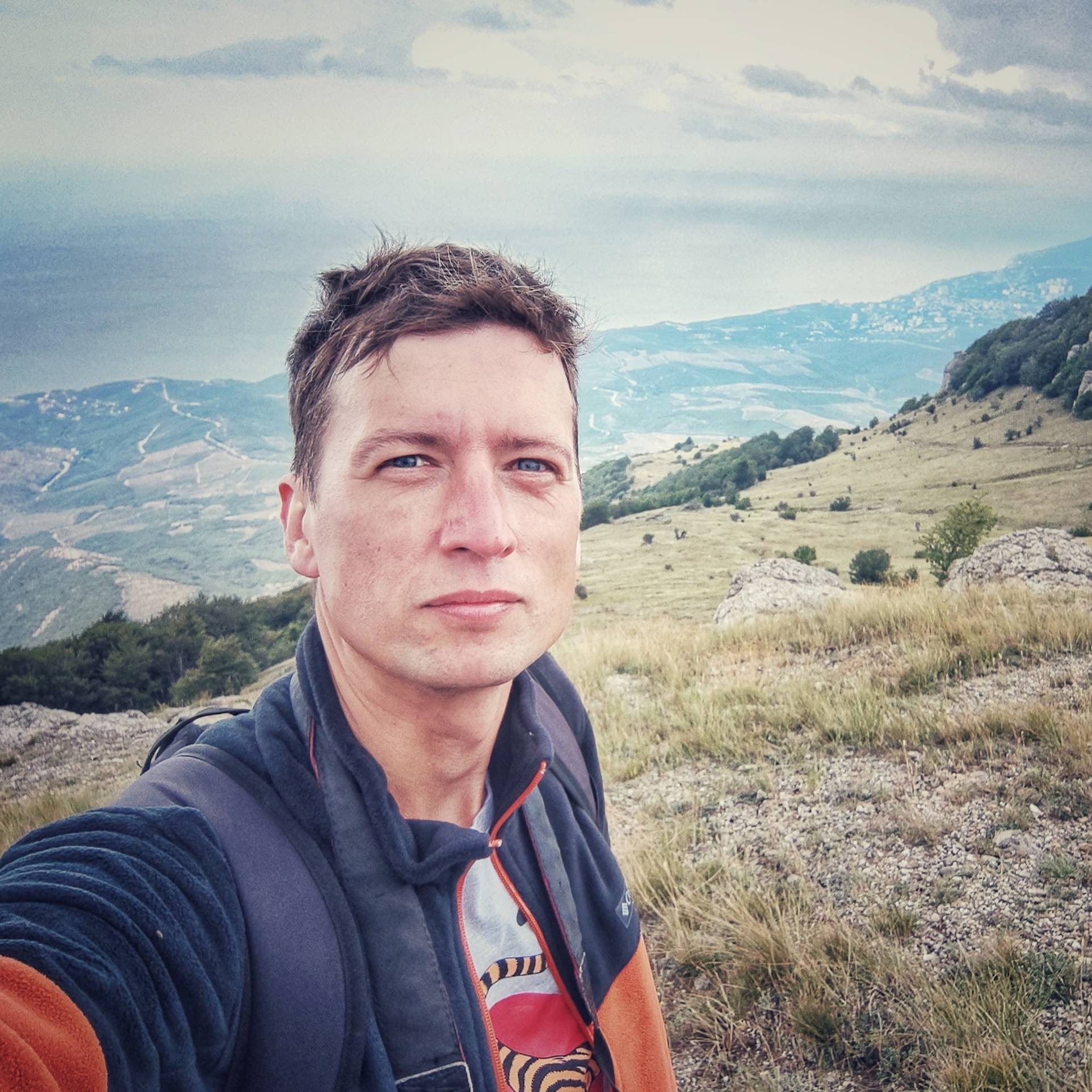 Иконка канала Туда-Сюда - Походы и путешествия