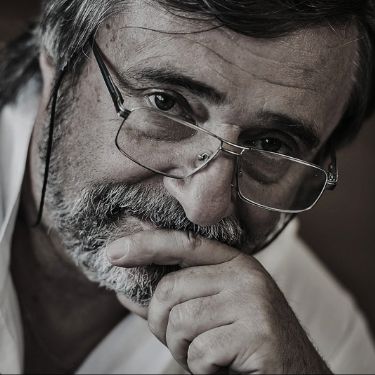 Иконка канала Сергей Мартьяхин- студия дизайна "Постер"