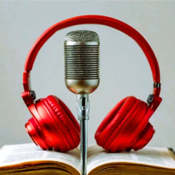 Иконка канала Аудиокниги, видео| Читает Алёна Телегина