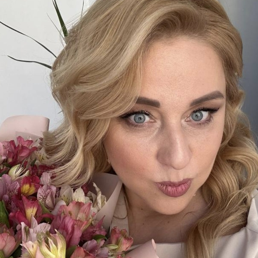 Иконка канала Работающая домохозяйка