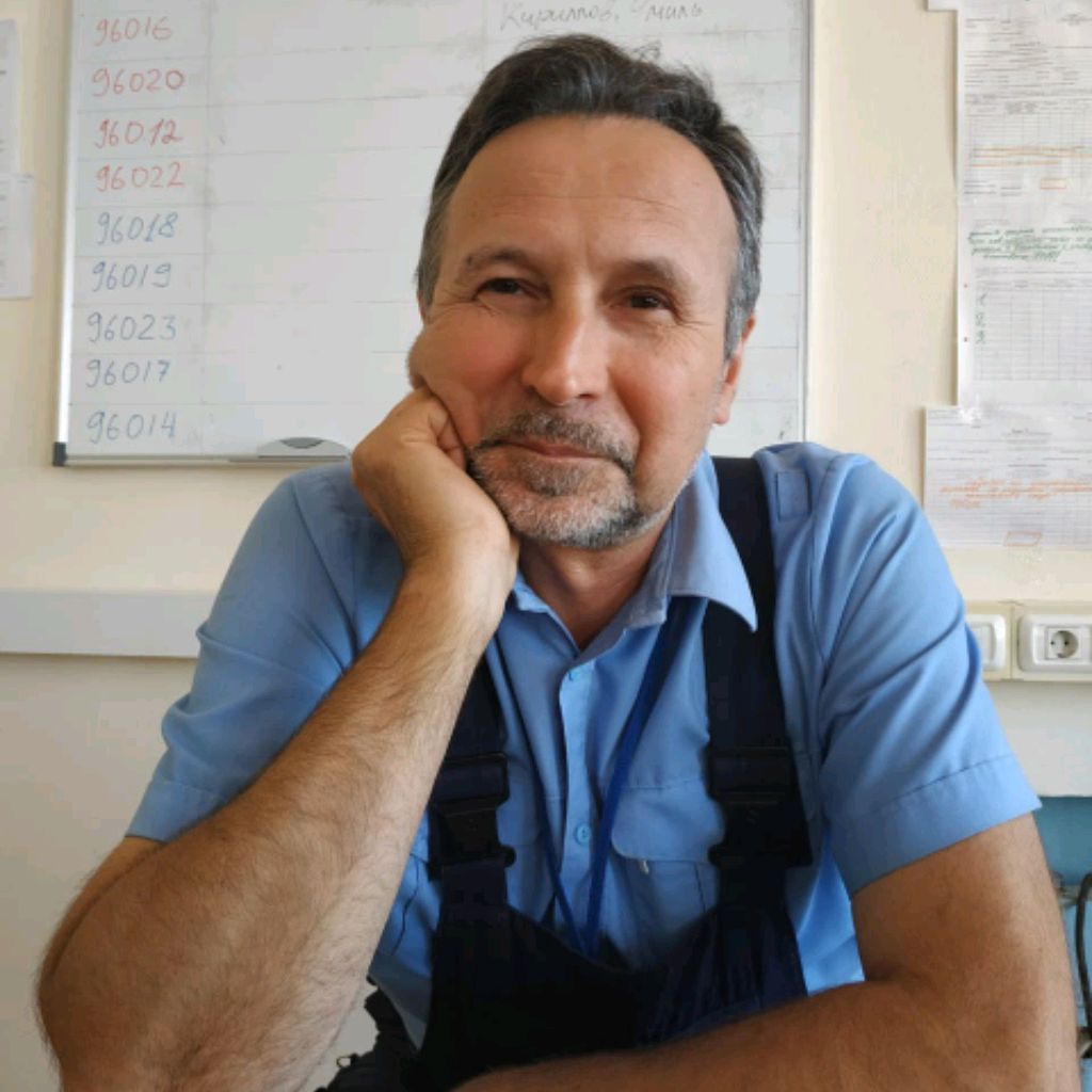 Иконка канала СТАРЫЙ ТРУТЕНЬ