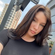 Иконка канала Подслушано маркетологом | Лиза Виноградова