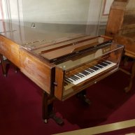 Иконка канала Междометия про форте и пиано