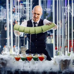 Иконка канала Бармен шоу Макс Полоз