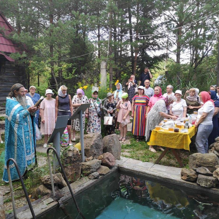 Иконка канала Свято-Никитинский Храм села Берёзово